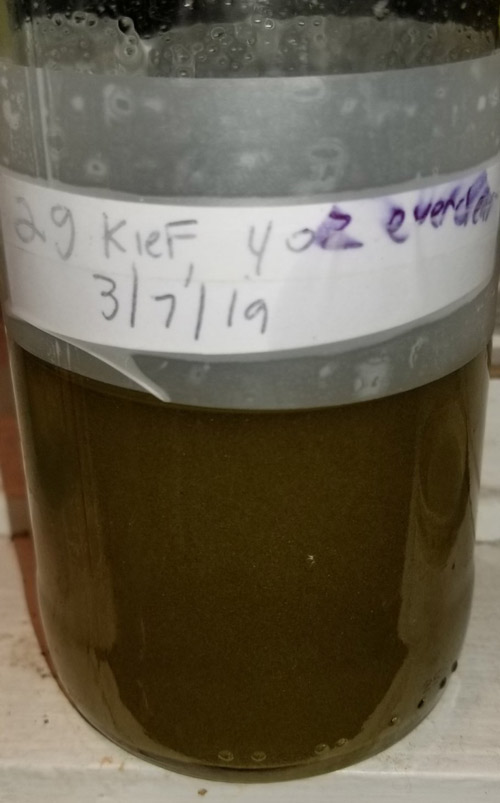 Cannabis tincture recipe: How to make cannabis tincture - Happy Pot Farmer