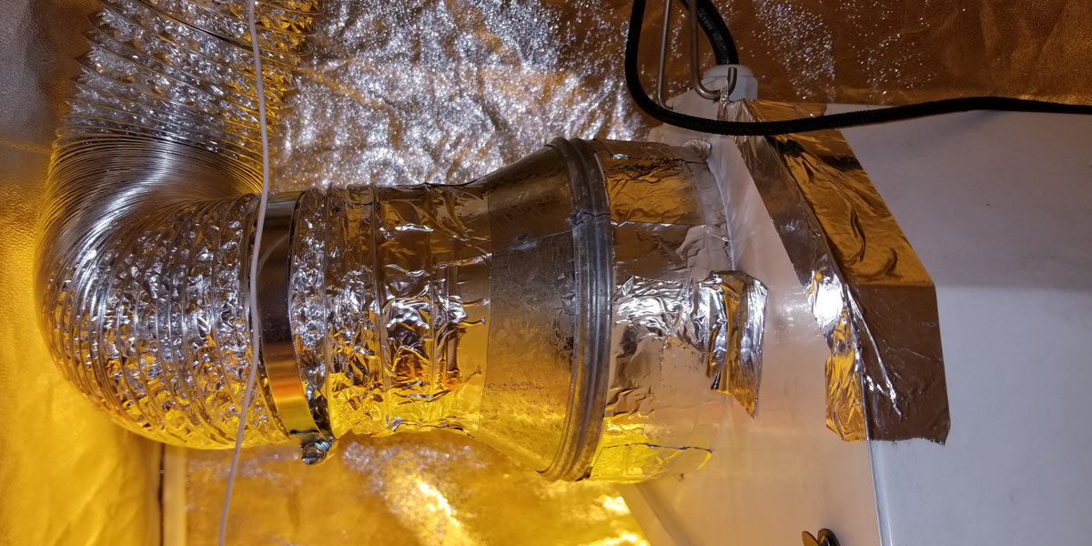 How to cool a 6" grow light fixture using a 4" inline fan - Happy Pot ...